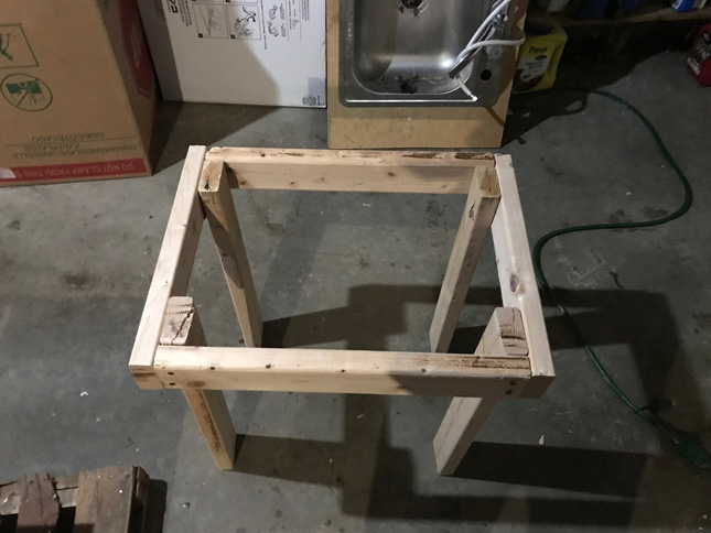 Building your Electric Table - Enjoy Container Gardening